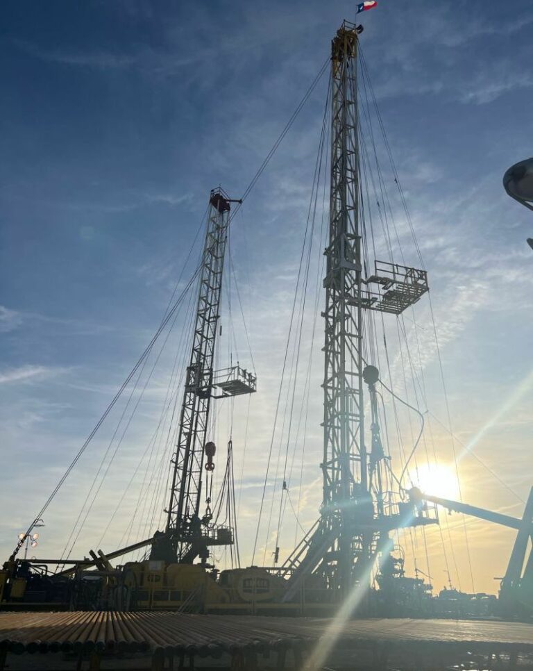 Pickup/Laydown Machines | Graco Oilfield Services